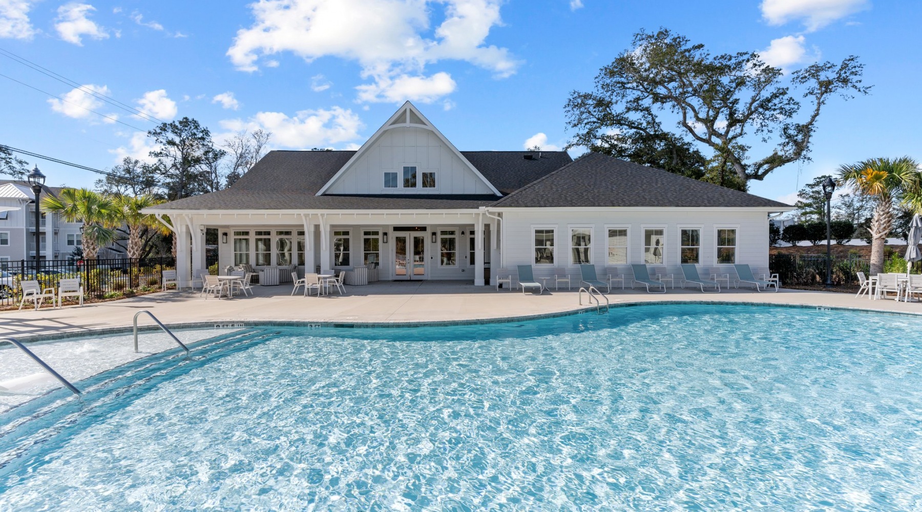 Shallotte apartments for rent | Monument at Ocean & Main